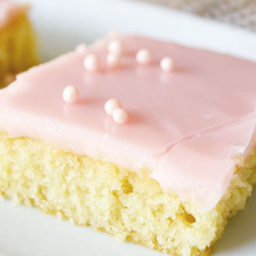 Pink Lemonade Sheet Cake – Sweet Baked Life