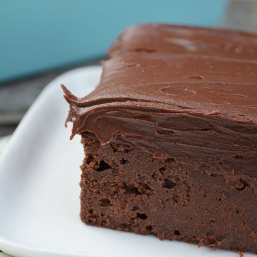 Cold Chocolate Fudge Cake – Sweet Baked Life