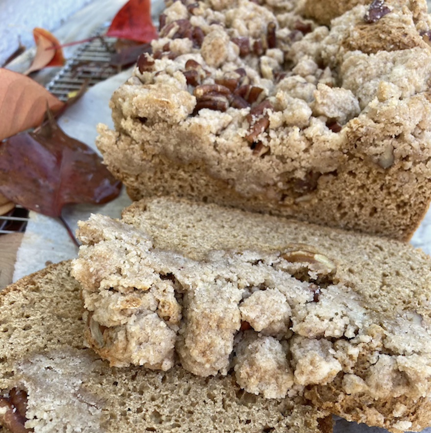 Spiced Quick Bread with Cinnamon Pecan Crumble – Sweet Baked Life